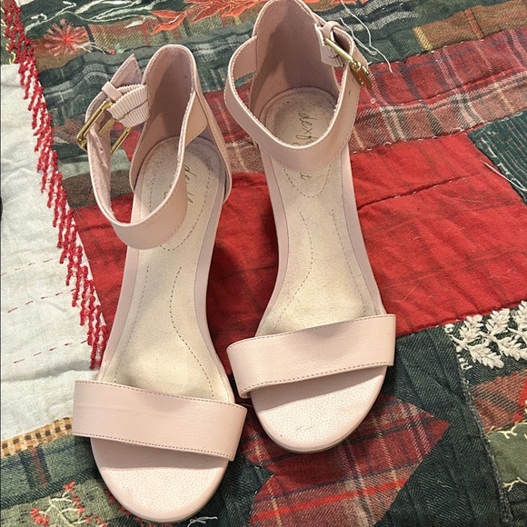 dexflex comfort | Shoes | Dexflex Comfort Blush Ankle Strap Sandals ...